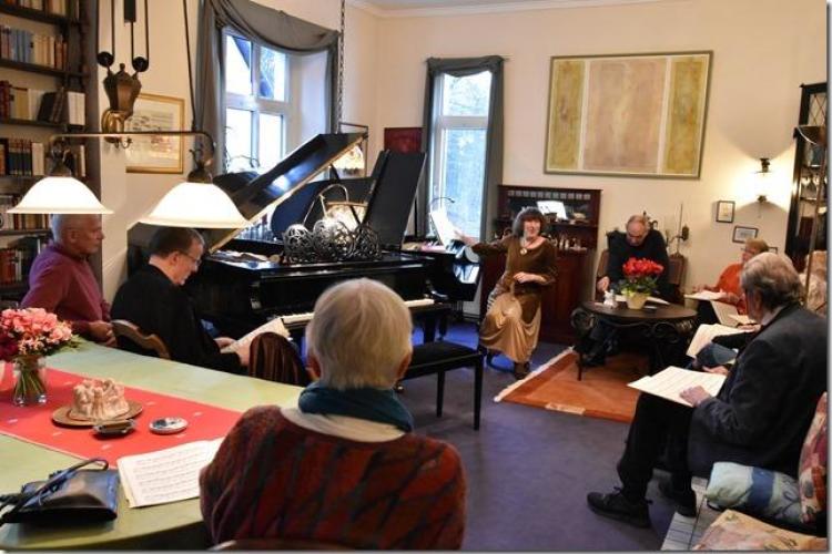 Ruth Forsbach | Orgel/Klavier | Konzert-Archiv